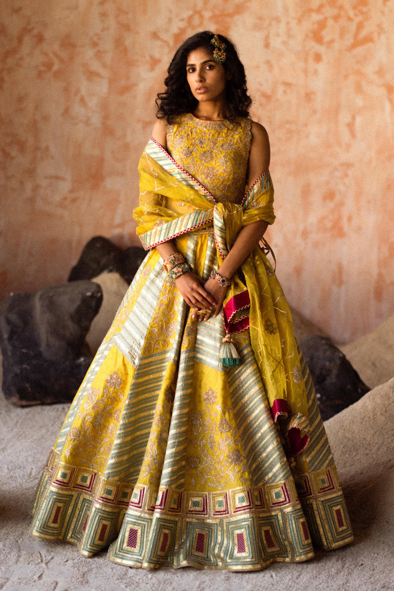 Anaar Gota Lehenga – Simar Dugal